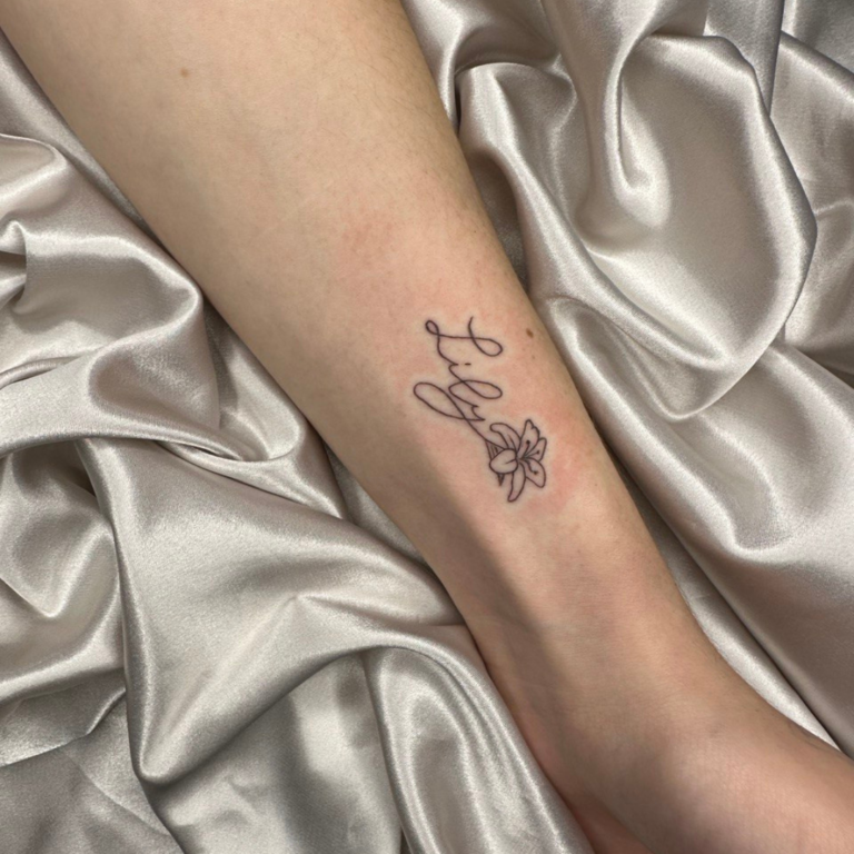 #1 Fine Line Tattoo Beldon Studio For Unique Designs